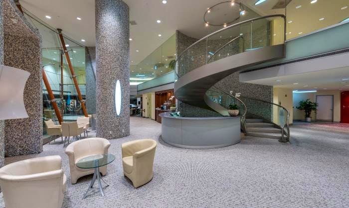 THE COLLECTION - Audi, Porsche, Jaguar, Maserati, Ferrari, Aston Martin ...