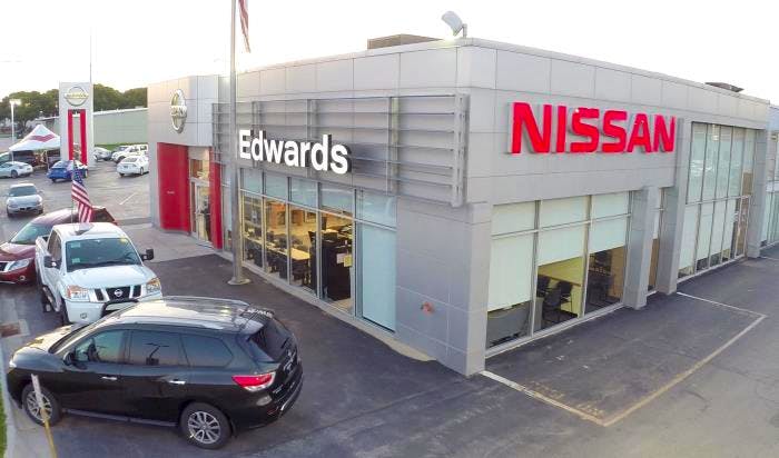Edwards Nissan - Kia, Nissan, Service Center - Dealership Ratings
