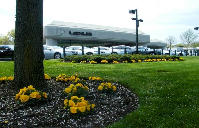 Lexus of Smithtown - Lexus, Service Center - Dealership Ratings